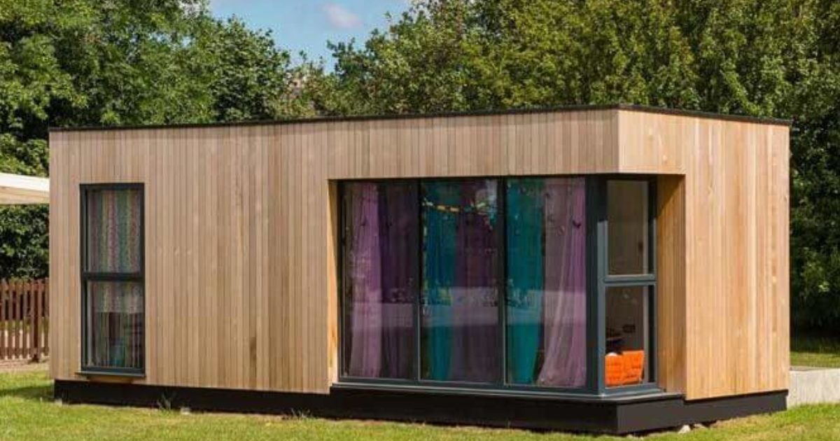 BESPOKE: Re-Locatable Group Room, Bedfordshire | Vertis Buildings