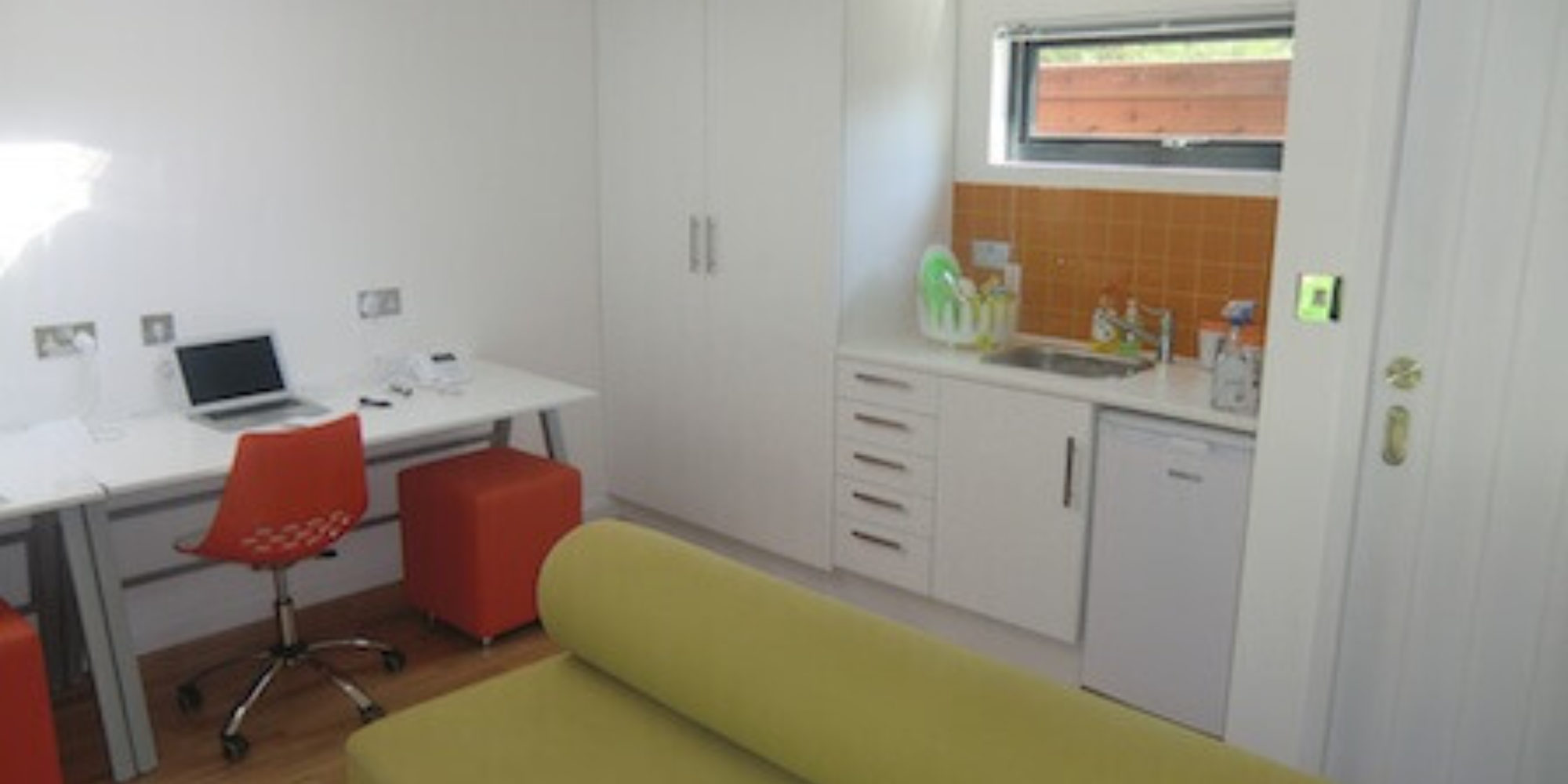 Contemporary Retro Pod | Vertis Buildings